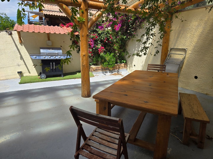 Appartement Avec Jardin - Aléria