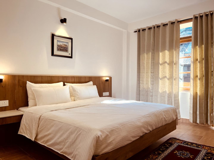 Doksa Homestay 102 | Pvt Apt W/ Kitchen & King Bed - Manali