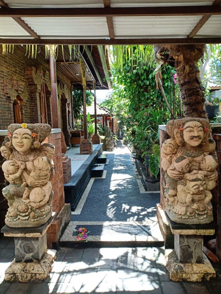 Balinese Room In Sanur #5 -Kubu Angkangan Homestay - Sanur