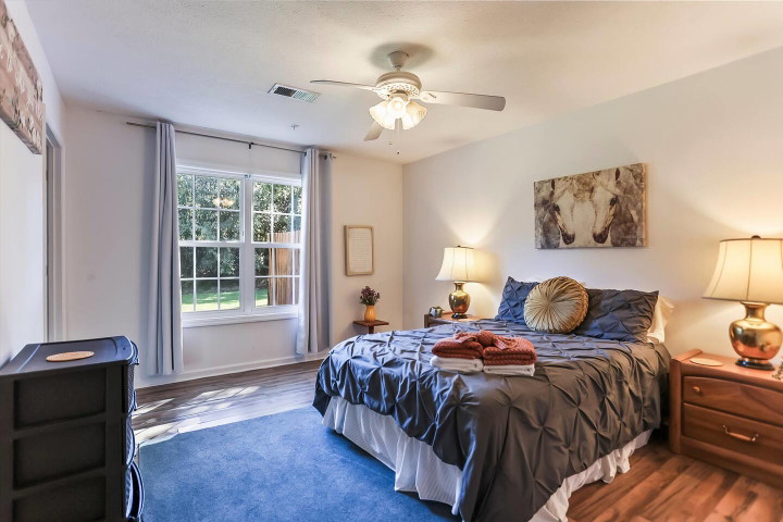 2 Min To Bruces Field Dog Friendly 2b2b Townhouse - Aiken, SC