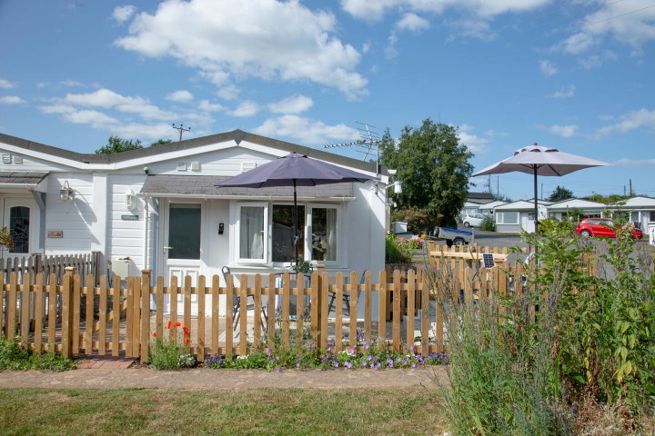 Hillview ~ 2 Bedroom Holiday Bungalow In Galmpton - Brixham