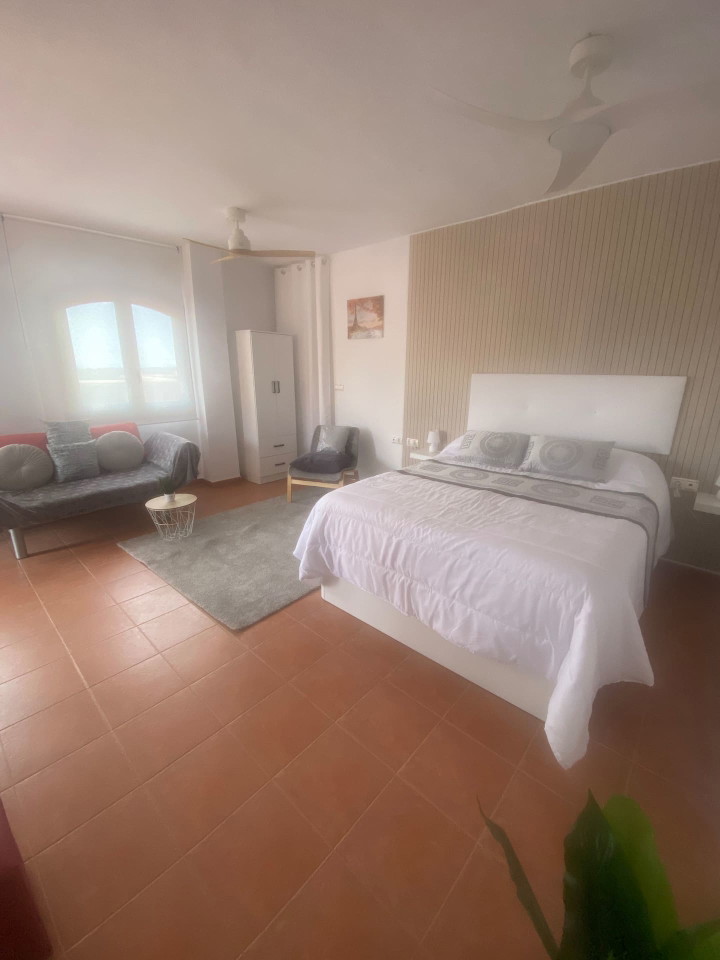 Apartment With Private Bathroom - Pilar de la Horadada