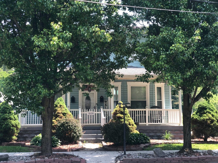 Mayor's Manor: Hot Tub | Game Room | Fire Pit - Laurelville, OH