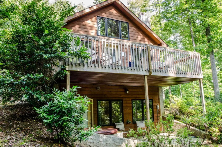 Cozy 1-bedroom Cabin W/hot Tub Escape - Asheville, NC