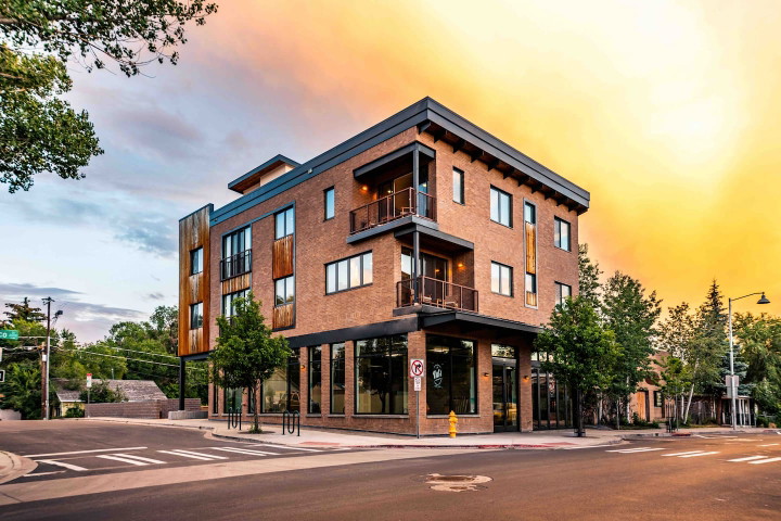 (202) Flagtown Lofts, 1 Bed 1 Bath, Ac W/hottub - Flagstaff, AZ
