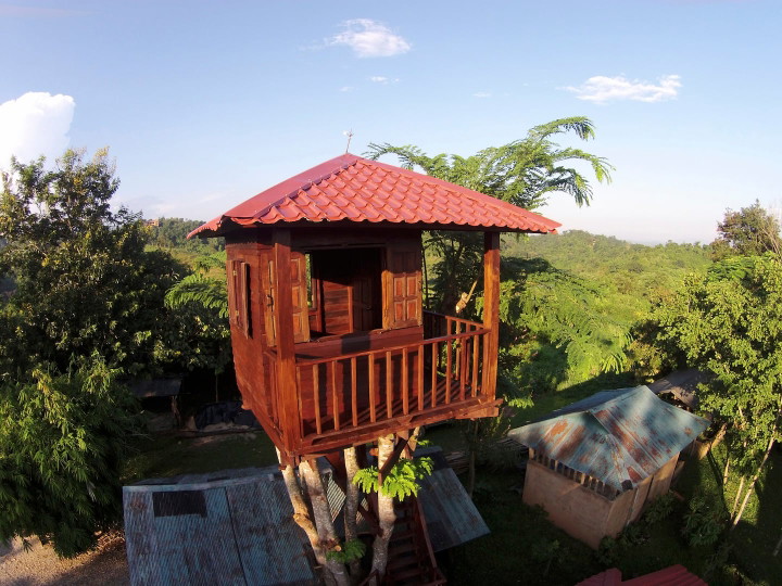 Mae Chan Treehouse With Swimming Pool - Thailand
