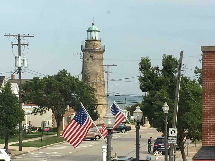 The Arlington At Charming Fairport Harbor - Willoughby, OH