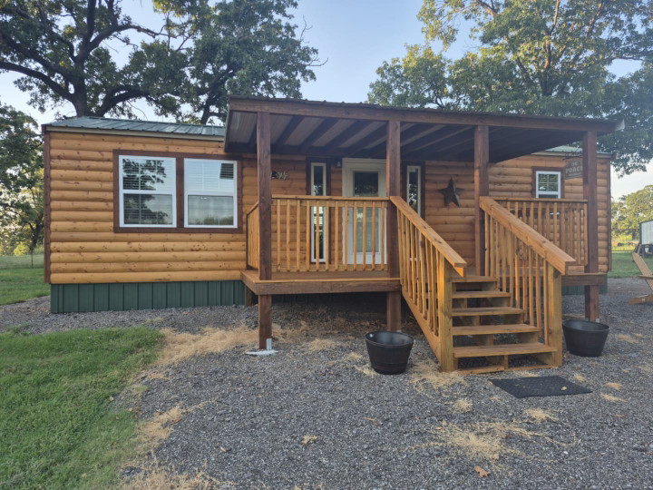 Big Cabin Hideaway - Chelsea, OK