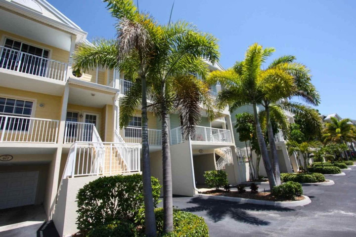 Water Views Everywhere! 3br With 4 Private Decks - Pinellas County, FL
