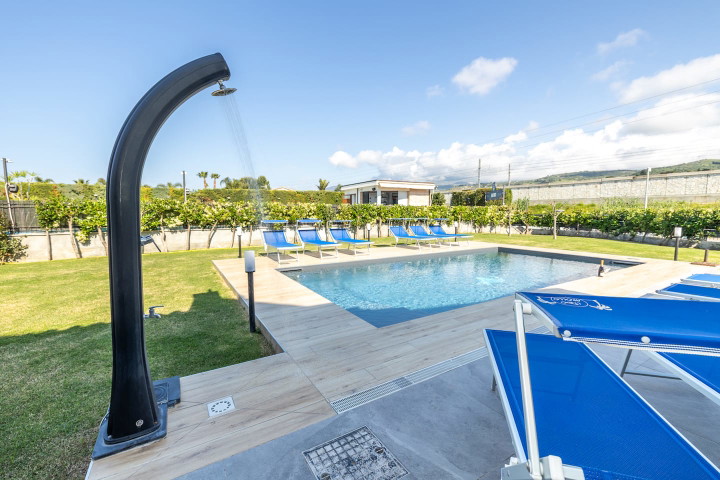 12 People. Villa Arvilla With Private Pool - Campofelice di Roccella