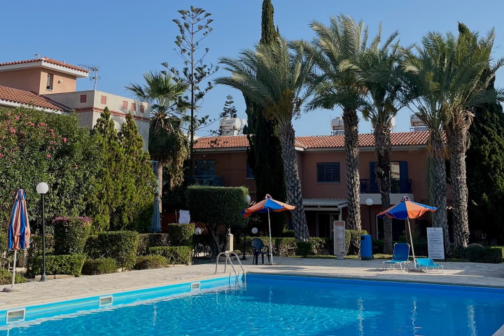 2-bedroom Townhouse With Pool In Paphos - Paphos