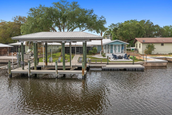 River's Edge Retreat-waterfront/newly Remodeled! - Homosassa