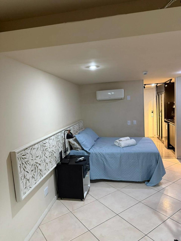 Flat Espaçoso E Confortável Em Salvador - Barra