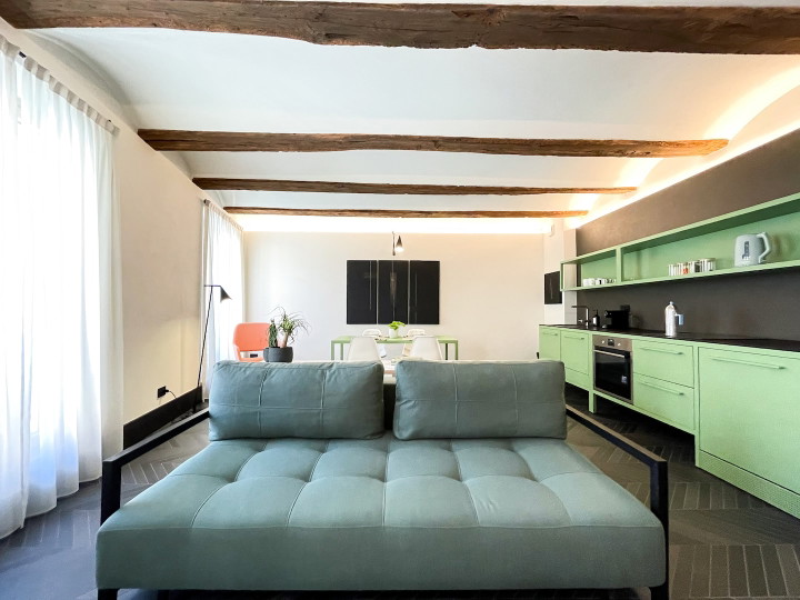 Entire Apartment Overlooking Corso Duomo - Modena