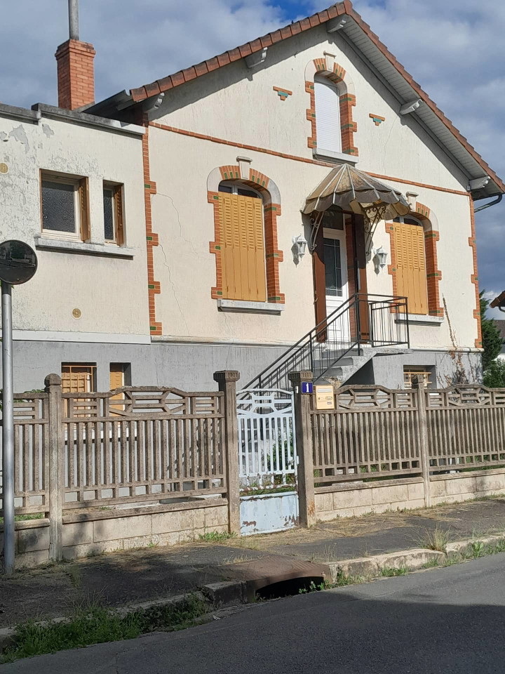 Maison Avec Jardin - Montluçon