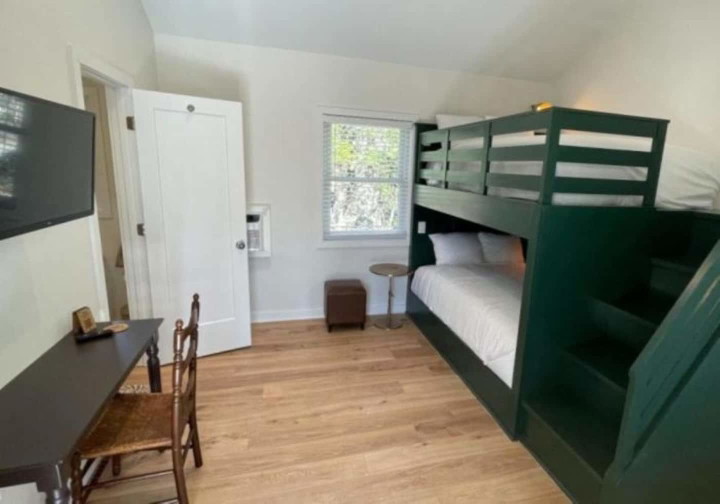 Bunk Bed Room Near Colonial Williamsburg - Williamsburg, VA