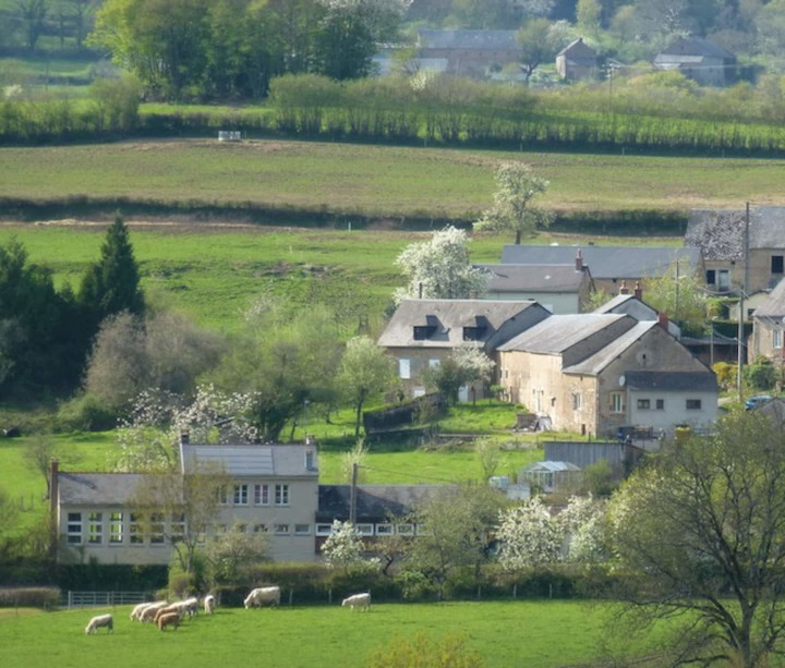 La Ferme, Boerenwoning Bij Lac De Pannecière - Lac de Pannecière