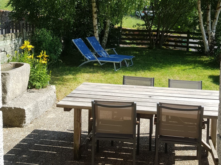 Gîte Lumineux Et Ombragé 3* Margeride, Aubrac - France