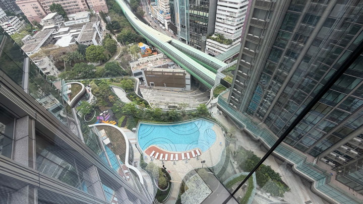 Southside Seaview Wong Chuk Hang & Ocean Park Mtr - Hong Kong
