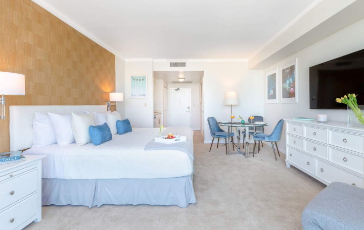 Luxus Executive Studio Für Drei In Coco Grove. Kostenlos: Parkplatz, Pool, Gym, Wi-fi - Miami