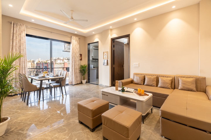 Homlee-pearl-3bhk-lift-parking-max Hospital-saket - New Delhi