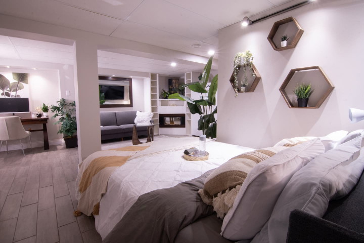 Spa-theme Urban Oasis W/parking + Sauna - Gatineau