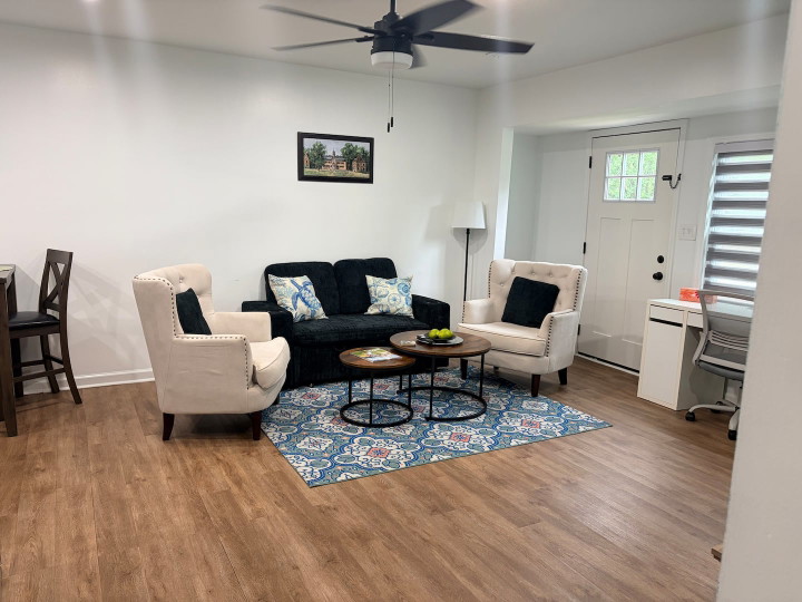 Pet Friendly Stay Near Cw, Busch Gardens & W&m - Williamsburg, VA
