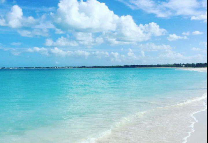 Castaway Cove Beach Villa - Bahamas