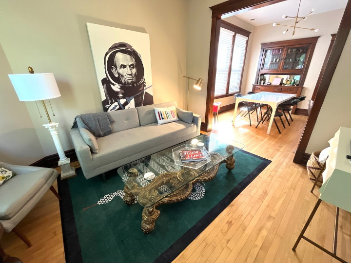 Irving Park/avondale Updated Vintage Top Unit - Chicago