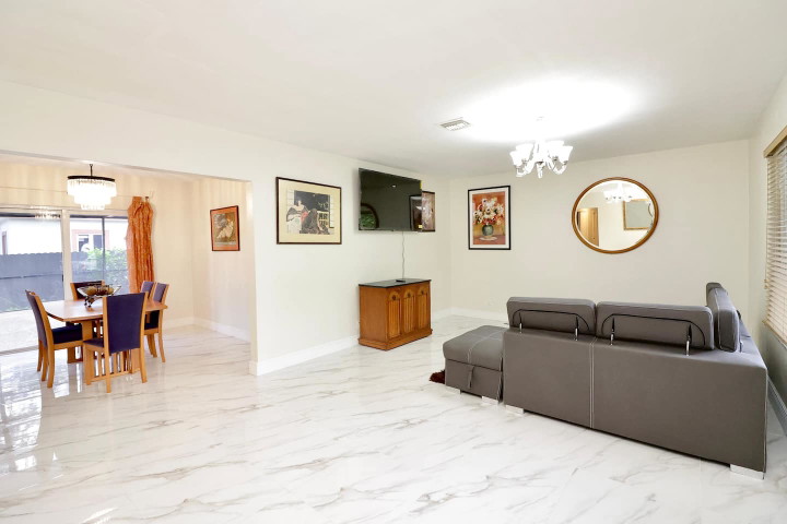North Miami With Pool 4br-3ba - North Miami Beach, FL