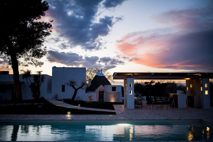 Esclusivi Trulli Con Piscina Riscaldata - Apulia