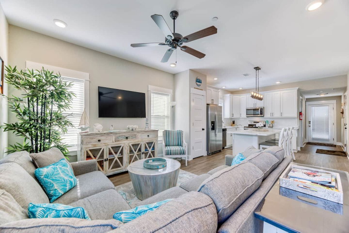 Modern 3br, Dogs Ok, Walk To Beach, Hot Tub, Pool - Corolla, NC