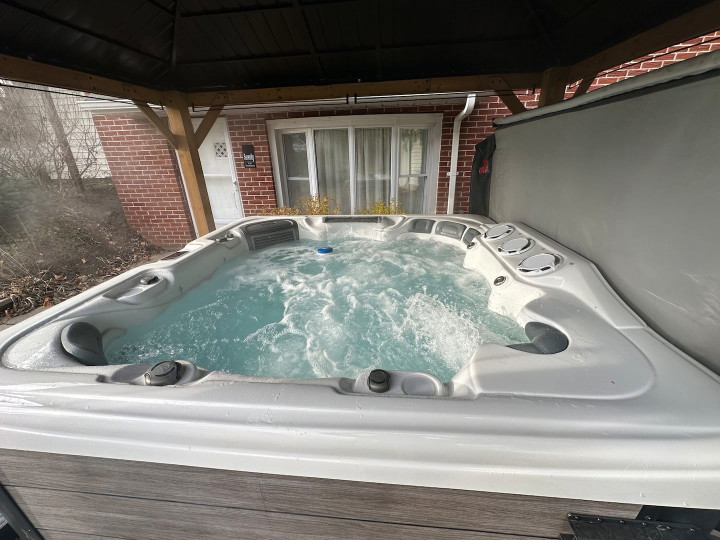 Curated Serenity Ideal For Corporate & Relocation - Port Hope