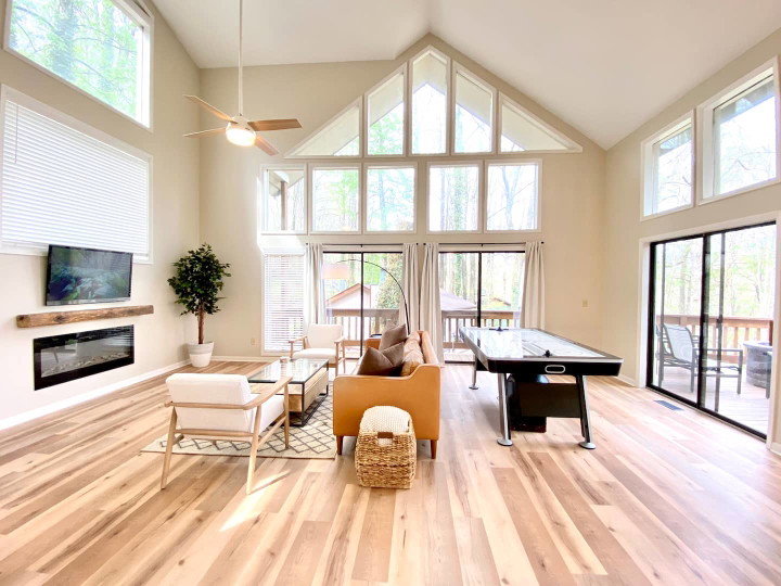 The Tree House: Luxury With A View - Maggie Valley, NC