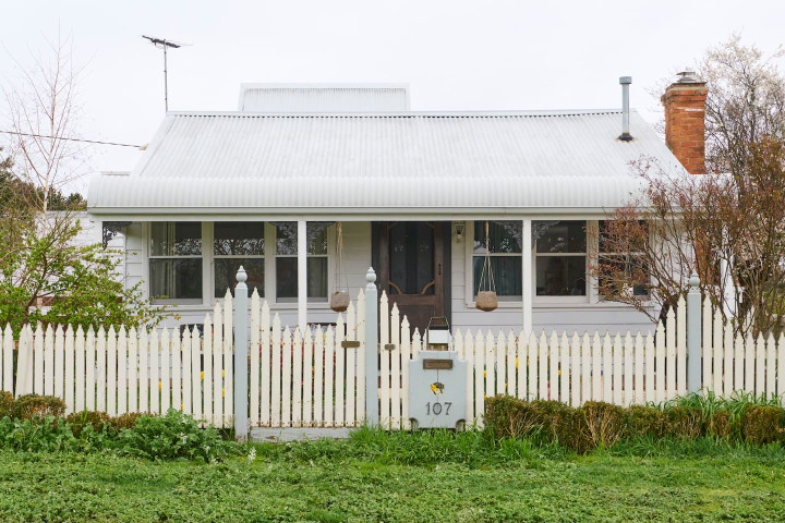 Quaint Cosy Miners Cottage - Lancefield