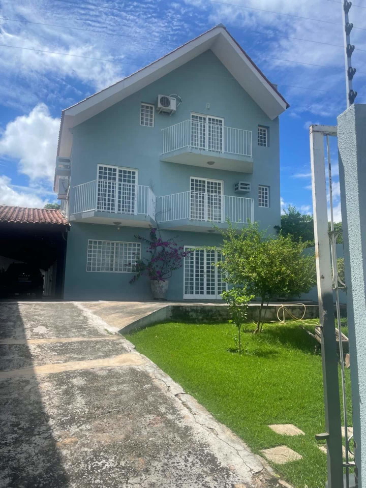 Casa 1 - Cuiabá