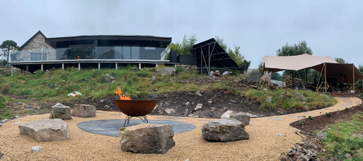 Twmbarlwm Luxury Retreat - Dingle Lodge - United Kingdom
