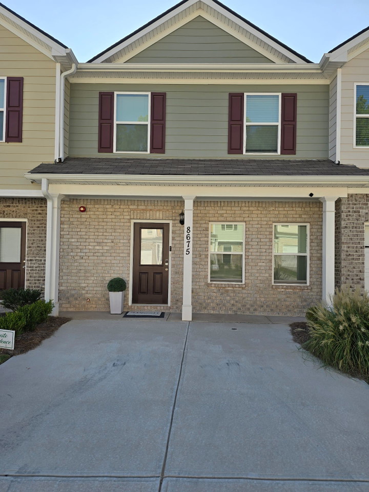 Home In Jonesboro - Riverdale, GA