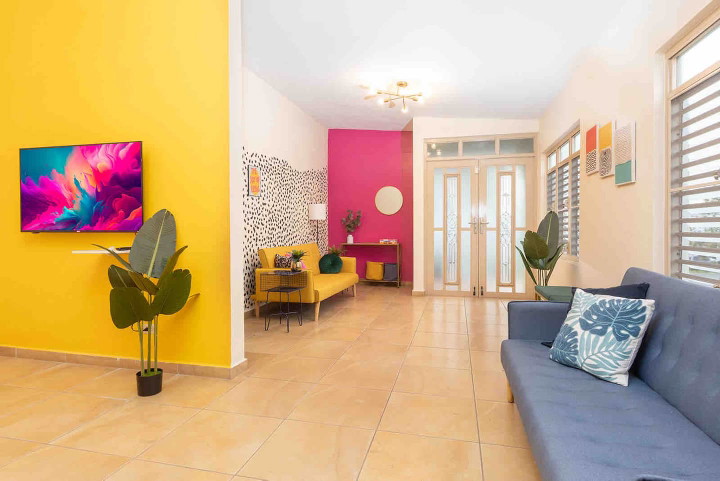 Eclectic Fun House - Puerto Rico