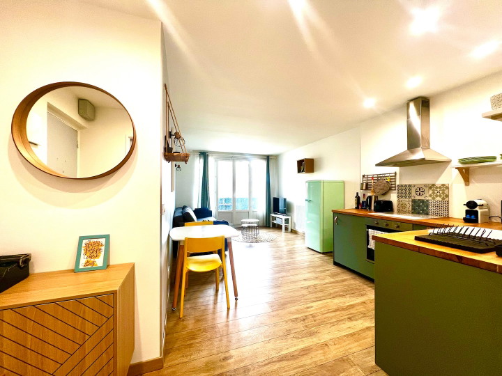 The Docks, With A View Close To The Train Station & Private Parking - Grenoble
