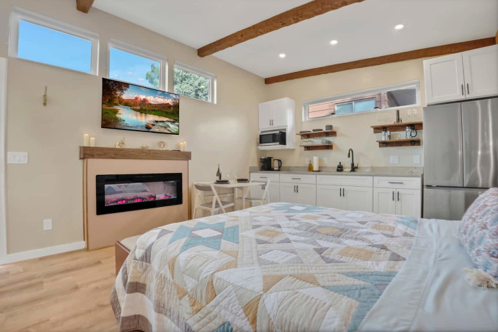 Cozy Guest House Perfect For Couples W/ Hot Tub - Sedona, AZ