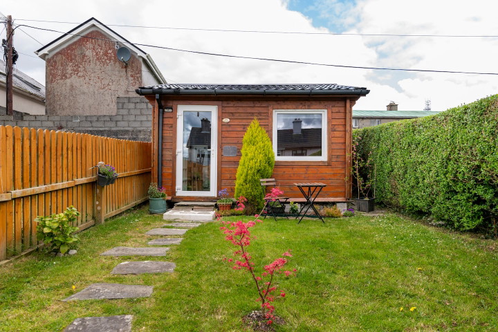 Garden Chalet - 
