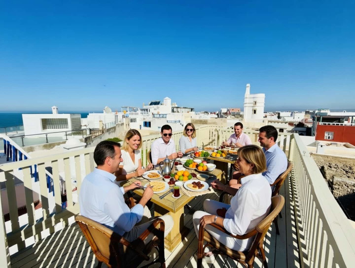 Privatisez Ce Riad Dexception 8 Chambres, Vue Mer - 에사우이라