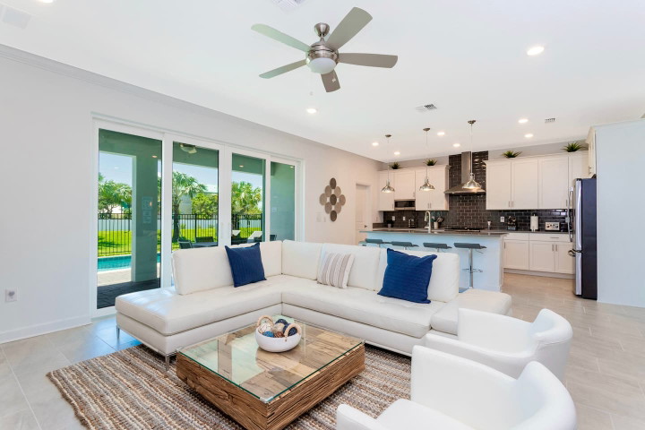 New 6br, 500 Steps To The Beach, Private Pool, Game Room - Melbourne Beach, FL