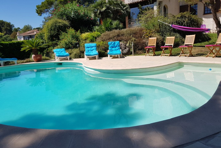 Magnifique Villa Provençale, Avec Piscine Privée - Cannes