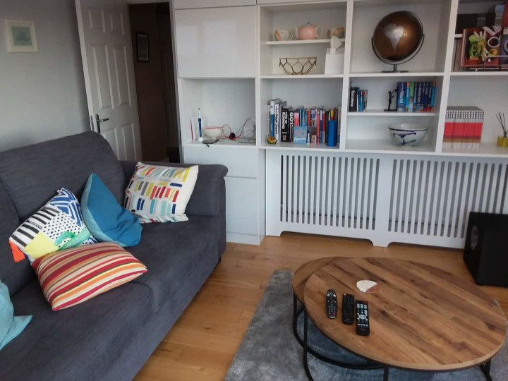 Spacious Bright One Bedroom Apartment - Aéroport de Dublin (DUB)