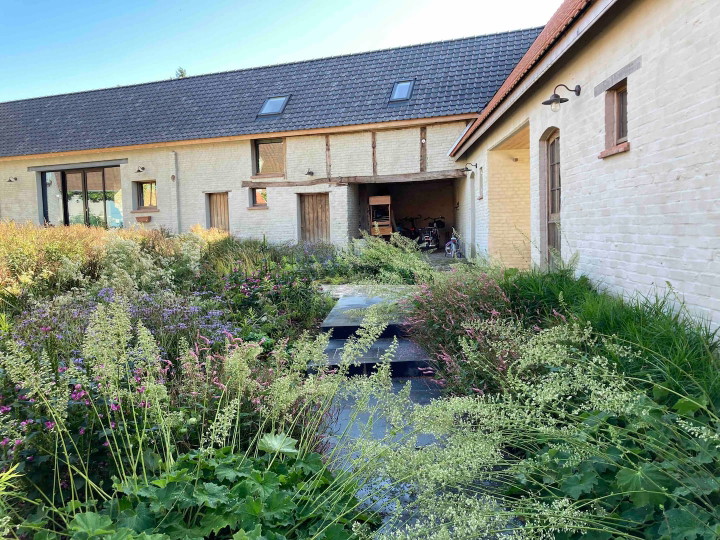 Corner House Stylish Vacation Home In Flemish Ardennes - Kluisbergen