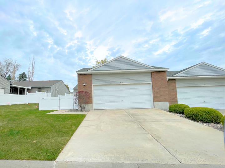 The Hideout-2br/2ba One Level Livin' By Highland! - Pocatello, ID