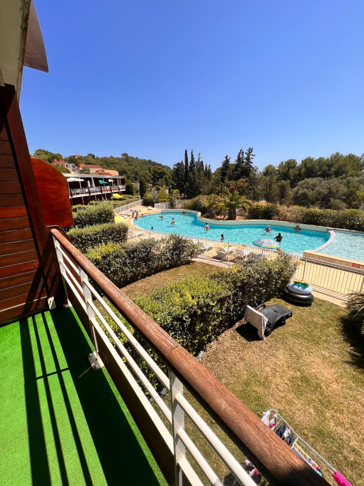 The Liouquet Terrace 106  Pool & Sea - La Ciotat