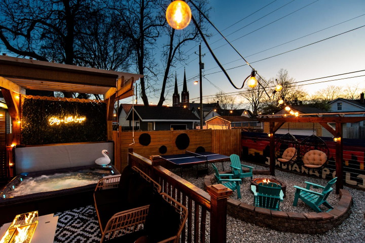 4 Mins To Lucas Oil: Hot Tub, 150 Theater, Arcade - Lucas Oil Stadium - Indianapolis